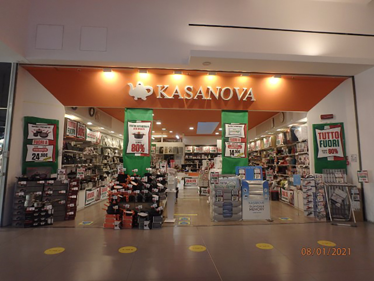 Kasanova - Centro Commerciale Conè - Conegliano (TV)
